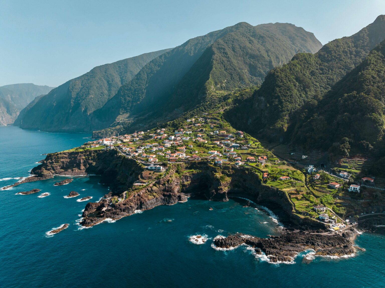 Madeira entdecken: Sehenswürdigkeiten, Aktivitäten & Wanderungen